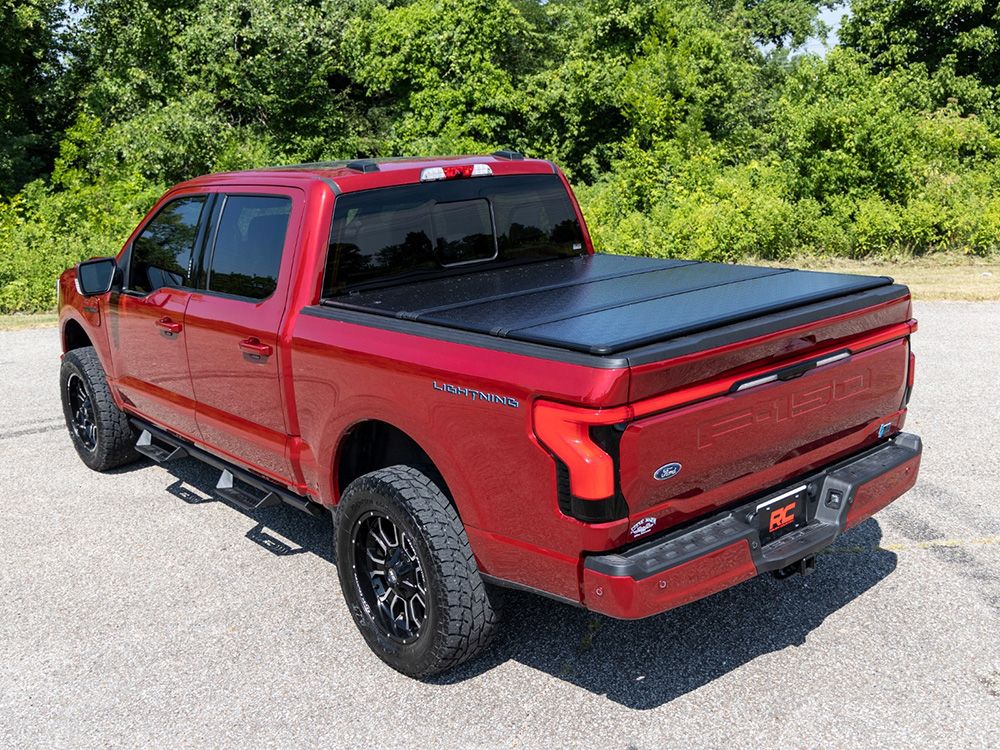 Rough Country 40900 3" 2022 Ford F150 Lightning 4WD Lift Kit | Jack-It