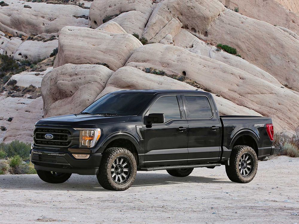 Fabtech FTL5207 1.5" 2021-2022 Ford F150 Leveling Kit | Jack-It