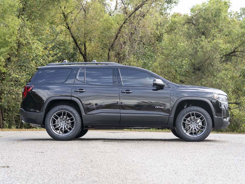 Rough Country 11005 GMC Acadia 1.5 inch Lift Kit 2017-2023 | Jack-It