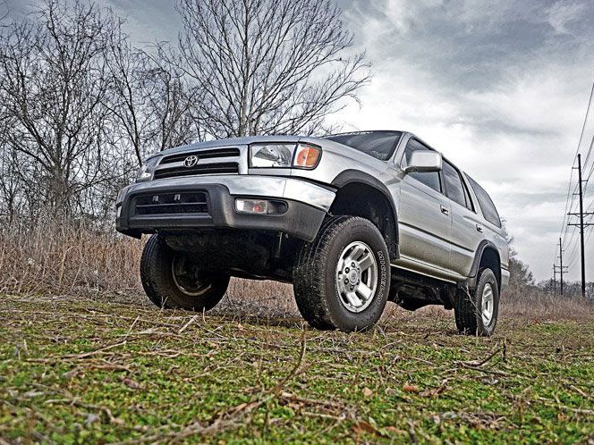 Rough Country 77130 3" 1996-2002 Toyota 4Runner 4WD Lift Kit | Jack-It